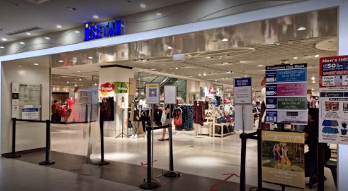 21-24 Feb 2021: ISETAN Sports Sale at Serangoon Central up to 70% OFF ...