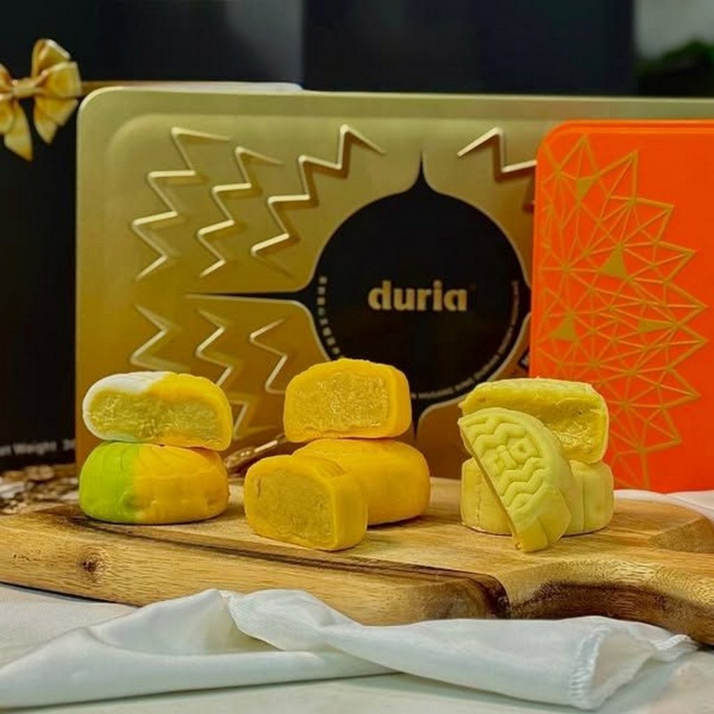 Now till 6 October 2025: Duria Mooncake 1-for-1 Promotion at TANGS Mid ...